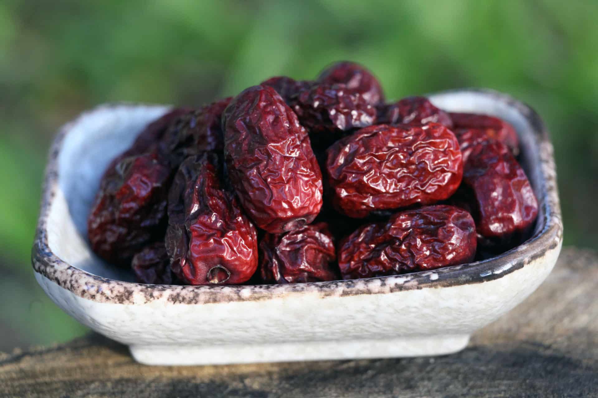 Amazing Benefits Of Eating Red Dates For Women Stethostalk
